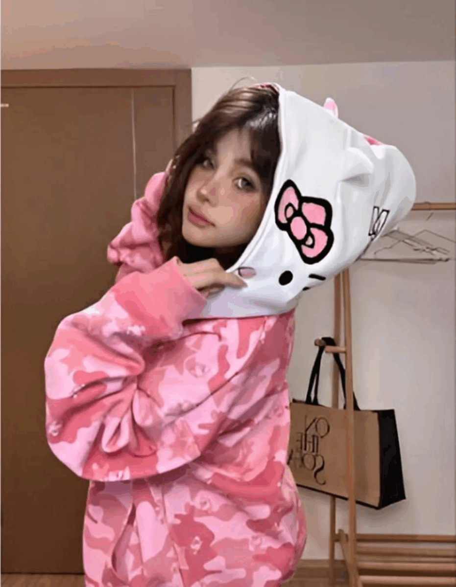 The Best Hello Kitty Gifts - Heartfelt Journey